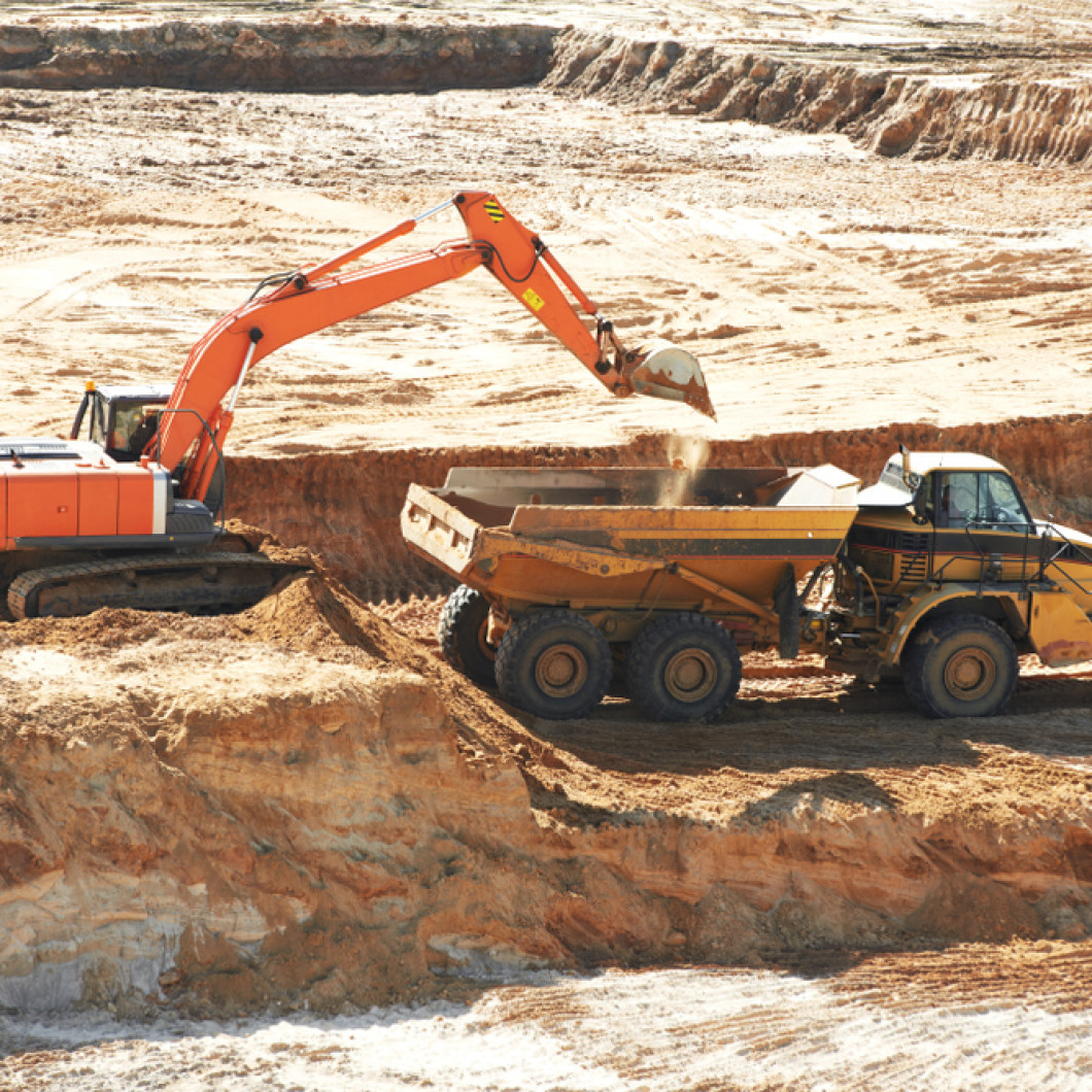 Bottom Drop Services | West Texas Frac Sand Logistics LLC